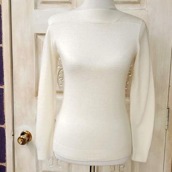 Vintage | Sweaters | Vintage Winter White Boat Neck Sweater | Poshmark